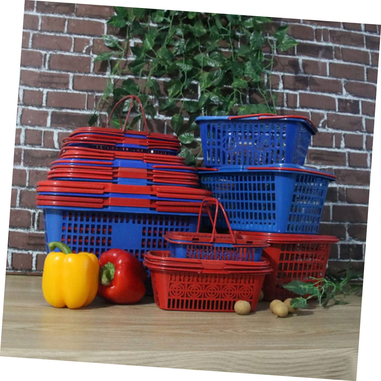 Homoyoyo 20pcs Fruit Picking Basket Kid Snack Container Basket for Snacks Strawberry Baskets Play Shopping Basket Kids Grocery Basket Fruit Basket with Handle Reusable Orange Container Red