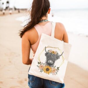 GXVUIS Highland Cow Canvas Tote Bag for Women Aesthetic Floral Reusable Grocery Shoulder Shopping Bags Gifts for Girls White