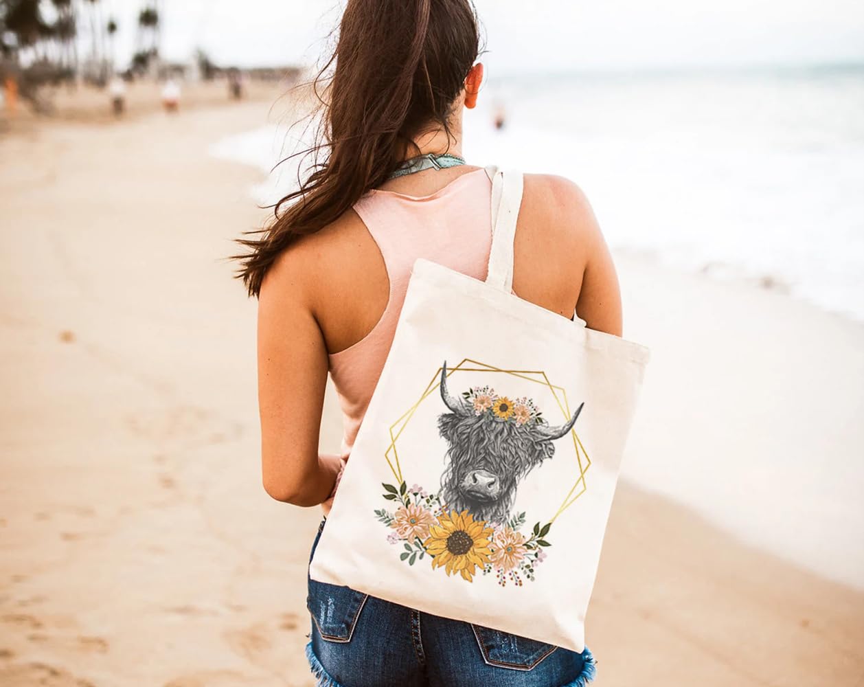 GXVUIS Highland Cow Canvas Tote Bag for Women Aesthetic Floral Reusable Grocery Shoulder Shopping Bags Gifts for Girls White