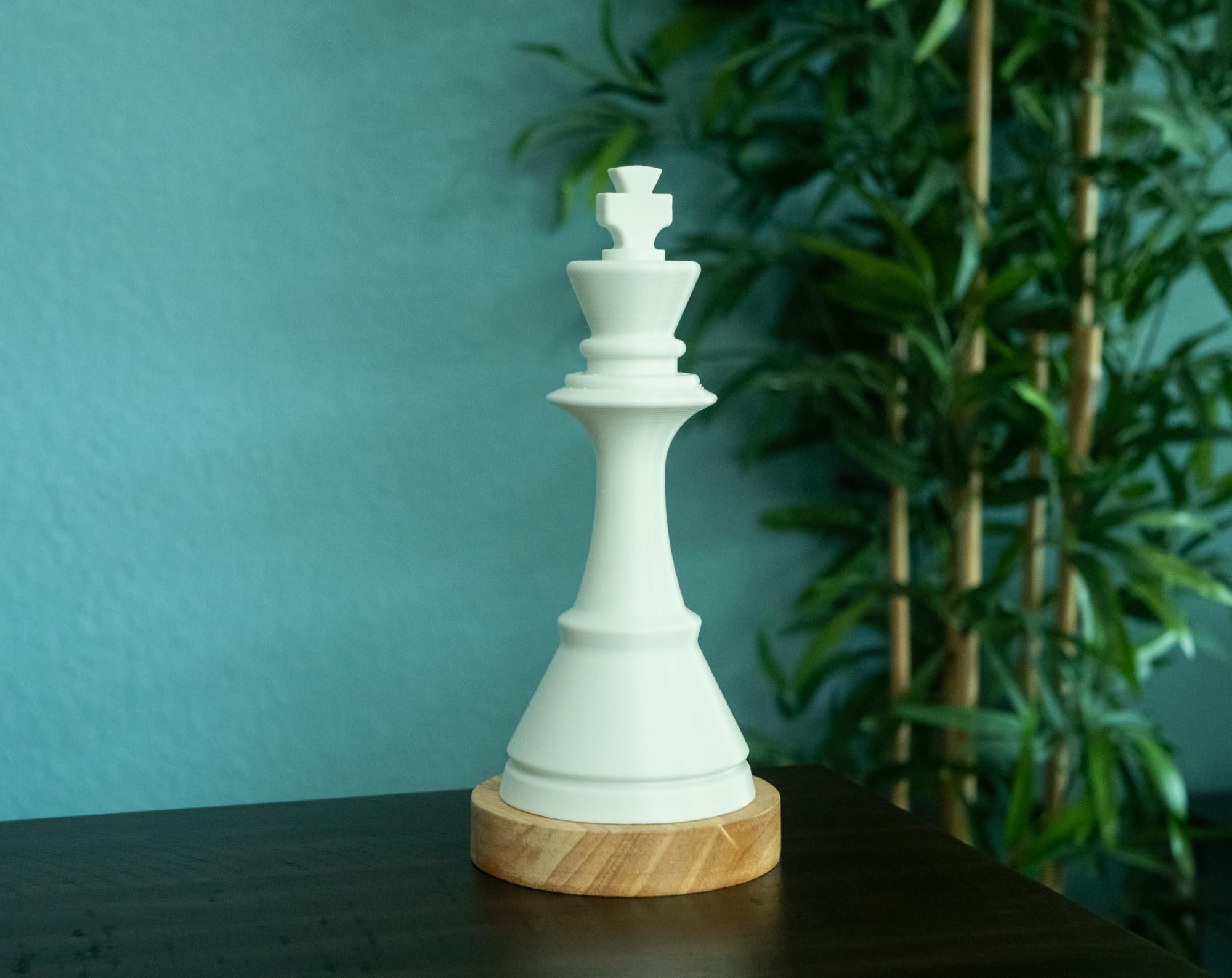 Chess King Lamp