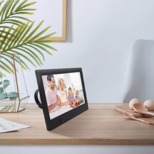 FOTOMOON Digital Picture Frame 10 Inch 1280 * 800 IPS HD Display via USB or SD Card, 16 GB Electronic Picture Frame, Gift for Family and Friends, Controlled by The Remote (Black)