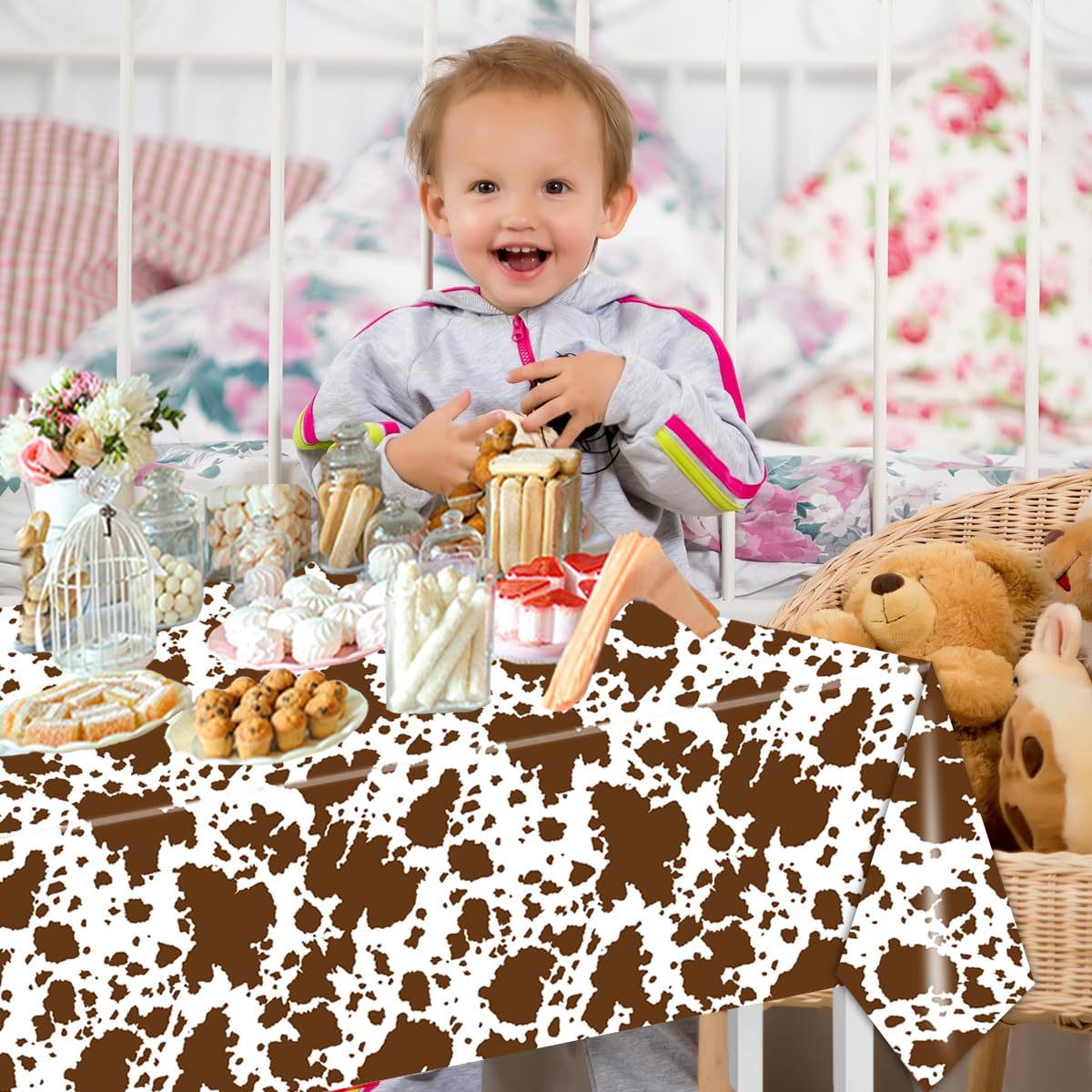 Highland Cow Decorations-3Pcs Cow Print Tablecloths Farm Animals Brown Cow Print Baby Shower Rectangular Plastic Table Cover Cowboy Birthday Party Supplies,Size 70.8X42.5inch