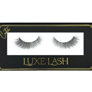 Luxe Lash Cutie - Premium Faux Mink False Eyelashes Kit with Featherlight Band, Reusable, Hypoallergenic Eyelash Extension for a Classy Natural Look, and with Effortless Application