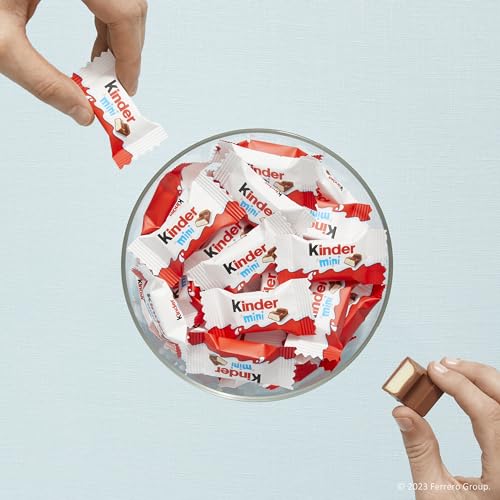 Kinder Chocolate Mini, 29.2 oz Bulk Pack, Up to 138 Minis, Milk Chocolate Bar with Creamy Milky Filling, Individually Wrapped Candy