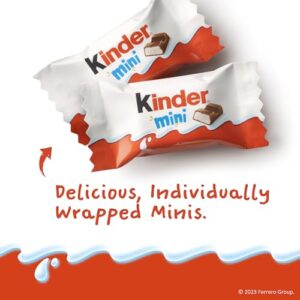 Kinder Chocolate Mini, 29.2 oz Bulk Pack, Up to 138 Minis, Milk Chocolate Bar with Creamy Milky Filling, Individually Wrapped Candy