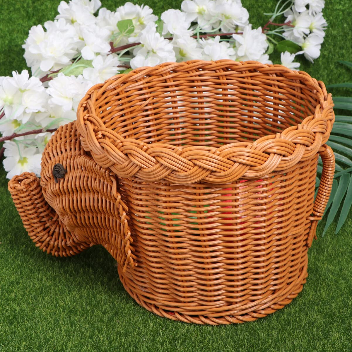 STOBAZA Elephant Rattan Storage Basket Woven Wicker Bin Hand Woven Shelf Organizer Cute Handmade Nursery Gift Animal Artwork Decoration for Vegetable Food Snack Storage Brown 20X20CM