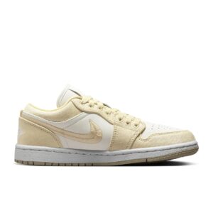 Jordan Women's Air 1 Low SE Team Gold/Sail (FN3722 701) - 9.5