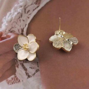 Sttiafay Vintage Enamel Flower Stud Earrings Camellia Flower Earrings Gold Crystal Flower Petal Earrings White Petal Stud Earrings Jewelry for Women and Girls