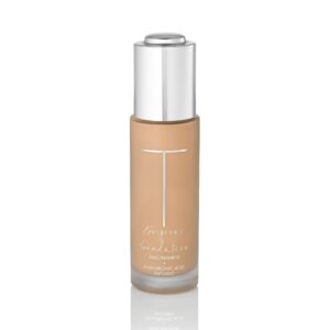 trish mcevoy gorgeous foundation: shade 5lyg, 30ml/1 oz