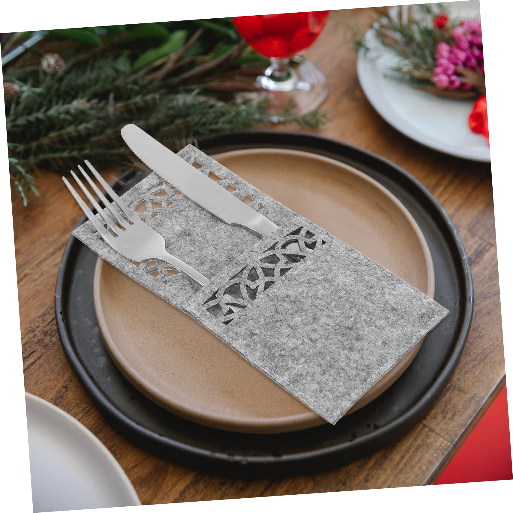 Didiseaon 32 pcs Christmas cutlery bag christmas decorations adornos para mesa de tabletop decor santa cutlery holder christmas tableware pouches xmas cutlery holder rectangle cover