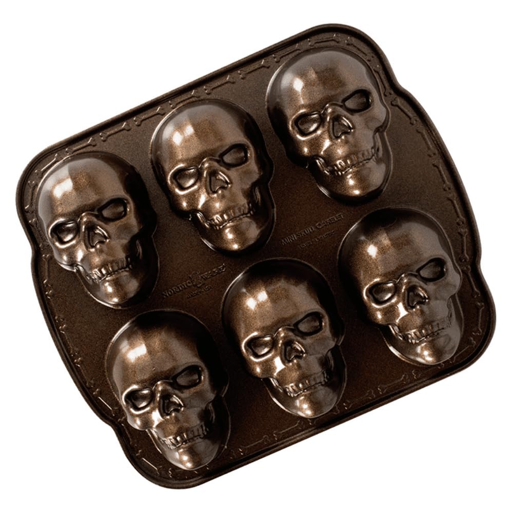 3D Skull Halloween Bakeware, Non-Stick Handmade 6 Grids Haunted Skull Cakelet Pan Creative Chocolate Jelly Fondant Cake Baking Mold Ice Cube Maker for Party Decor Gifts