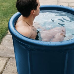 ICE TUB Portable Ice Bath for Athletes with Lid, Pump, Manual, and Anti-Leak Materials: 100 Gallons Cold Water Therapy Tub for Indoors and Outdoors, 5 Layer Cold Plunge Pool