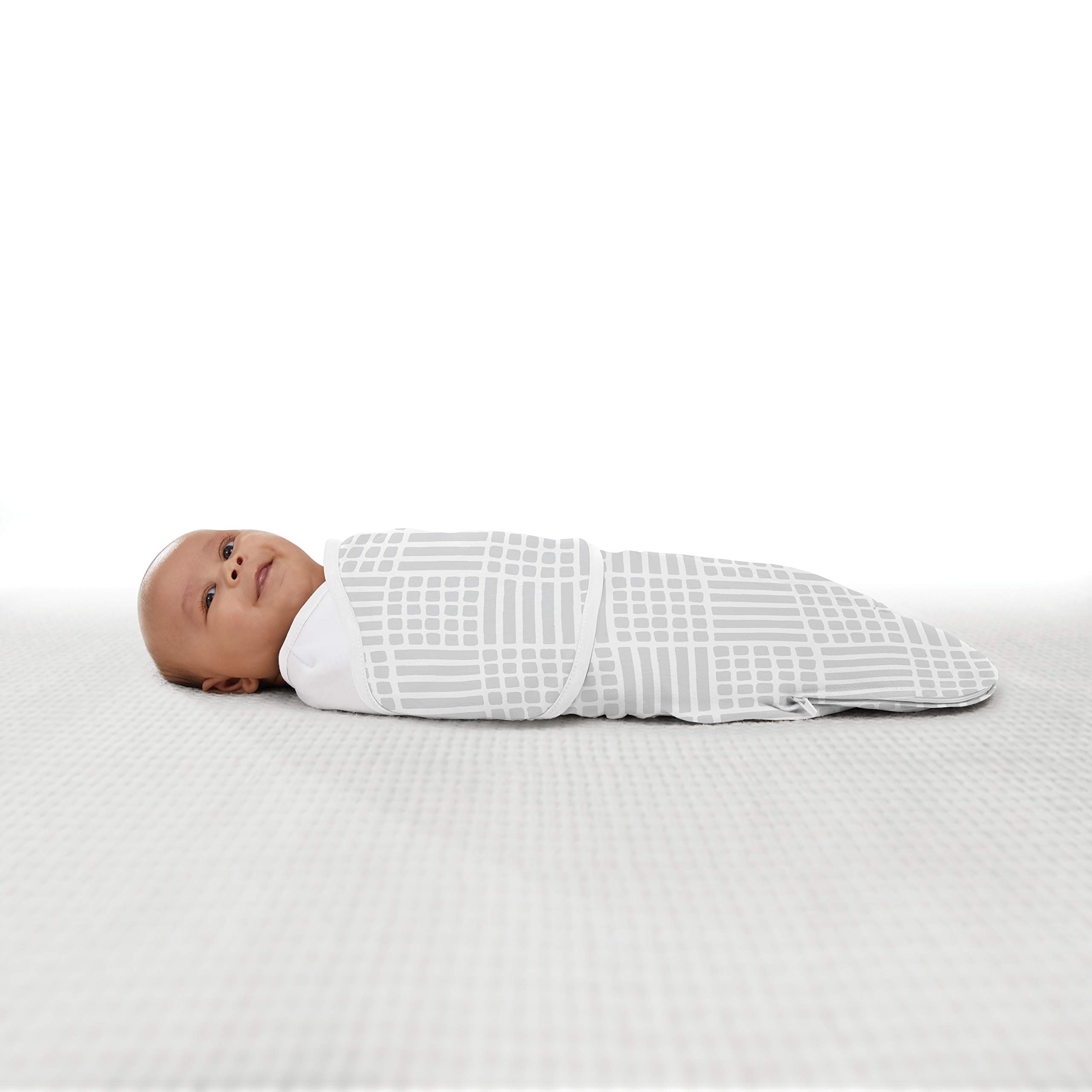 SwaddleMe Whisper Quiet Swaddle with Easy Change – Size Small/Medium, 0-3 Months, 1-Pack (Square Dance)