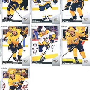 2020-21 O-Pee-Chee Nashville Predators Team Set of 16 Cards: Juuse Saros(#5), Mikael Granlund(#85), Calle Jarnkrok(#152), Viktor Arvidsson(#220), Craig Smith(#254), Filip Forsberg(#266), Rocco Grimaldi(#286), Pekka Rinne(#329), Kyle Turris(#395), Ryan Joh