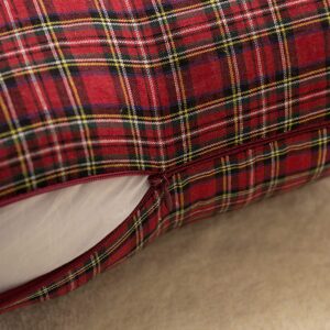 AQOTHES Pack of 2 Christmas Plaid Decorative Throw Pillow Covers Scottish Tartan Cushion Case for Farmhouse Home Holiday Decor Red and Green, 18 x 18 Inches