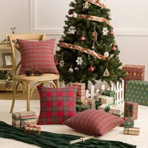 AQOTHES Pack of 2 Christmas Plaid Decorative Throw Pillow Covers Scottish Tartan Cushion Case for Farmhouse Home Holiday Decor Red and Green, 18 x 18 Inches