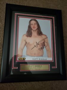 wwe nxt matt riddle 11x14 matted with namplate photo autograph framed