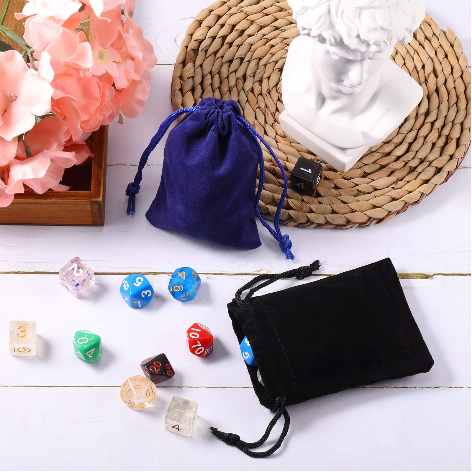 16 Pieces Mini Dice Bags Velvet Drawstring Bag 4.1 x 3.3 Inch Dice Drawstring Pouches Velour Storage Pouches for Dice, Jewelry, 8 Colors