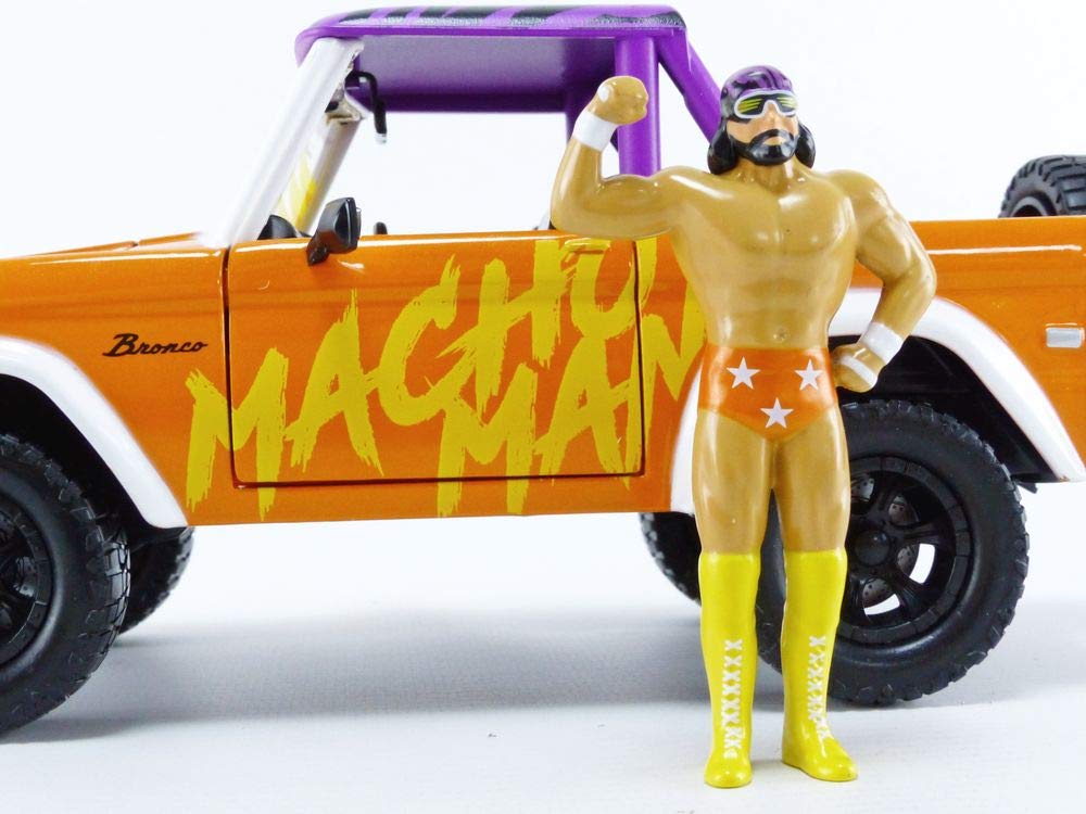 Jada 1:24 Diecast 1973 Ford Bronco with Macho Man Figure