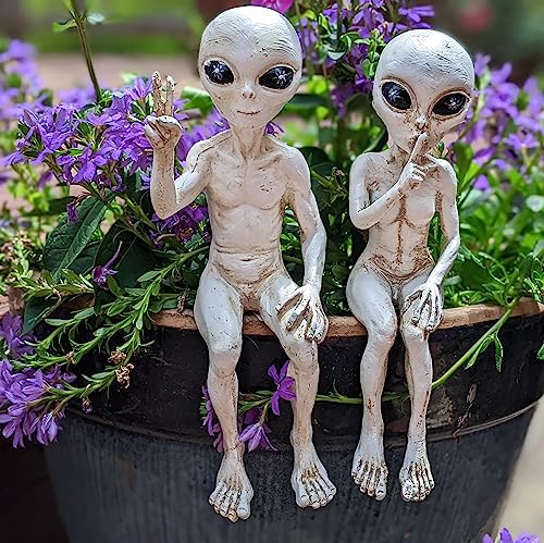 John Bernard & Company Alien Invasion Shelf Sitters 'Peace & Quiet' 10” H UFO Garden Alien Statues Figurine Set Funny Home and Garden Décor – Antique White