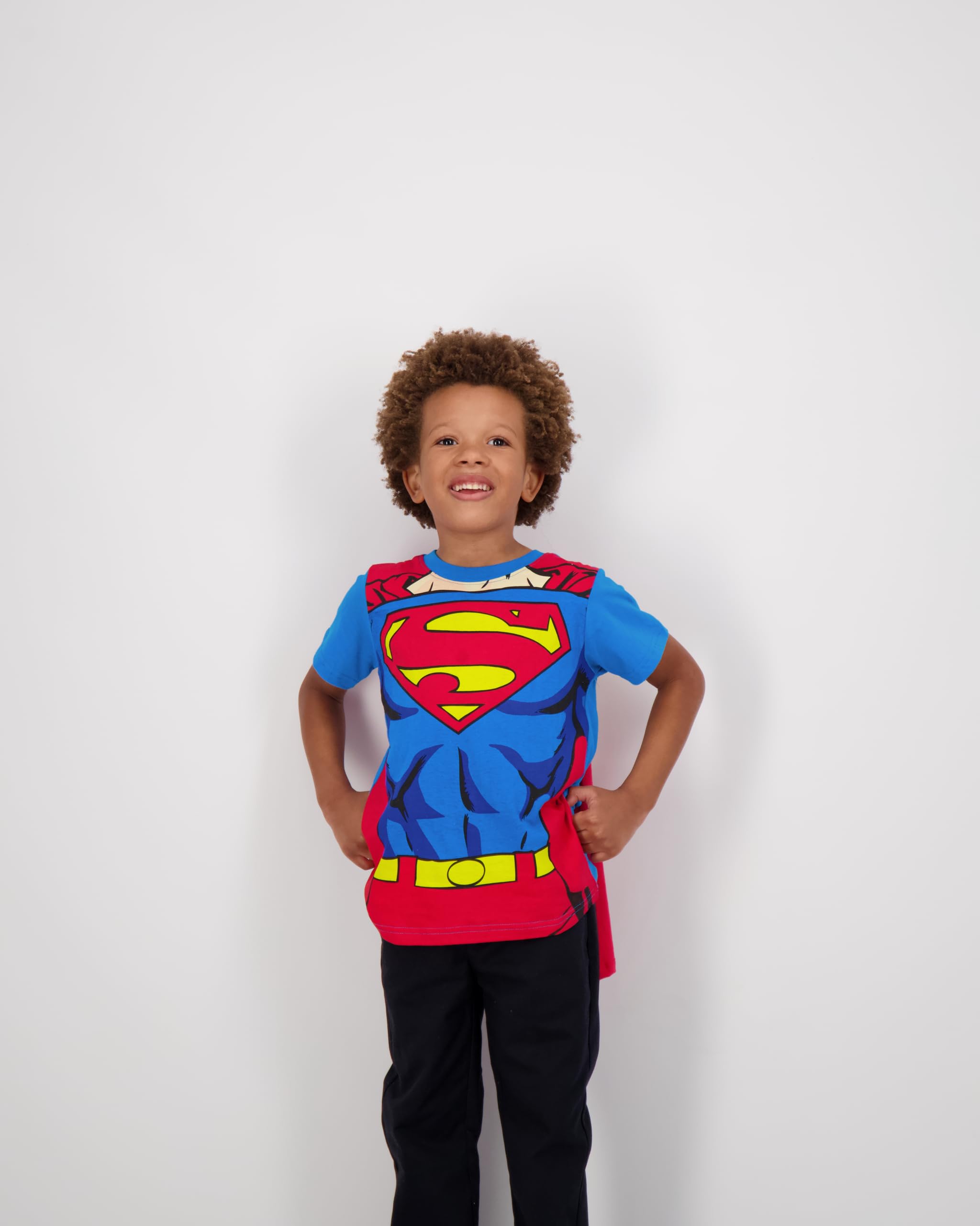 WARNER BROS Boy's Superman Tee with Detachable Superhero Cape, Blue/Red, 100% Cotton, Size 3T