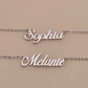 HUAN XUN Custom Letter Name Necklace Best Jewelry Gifts for Mother Torin