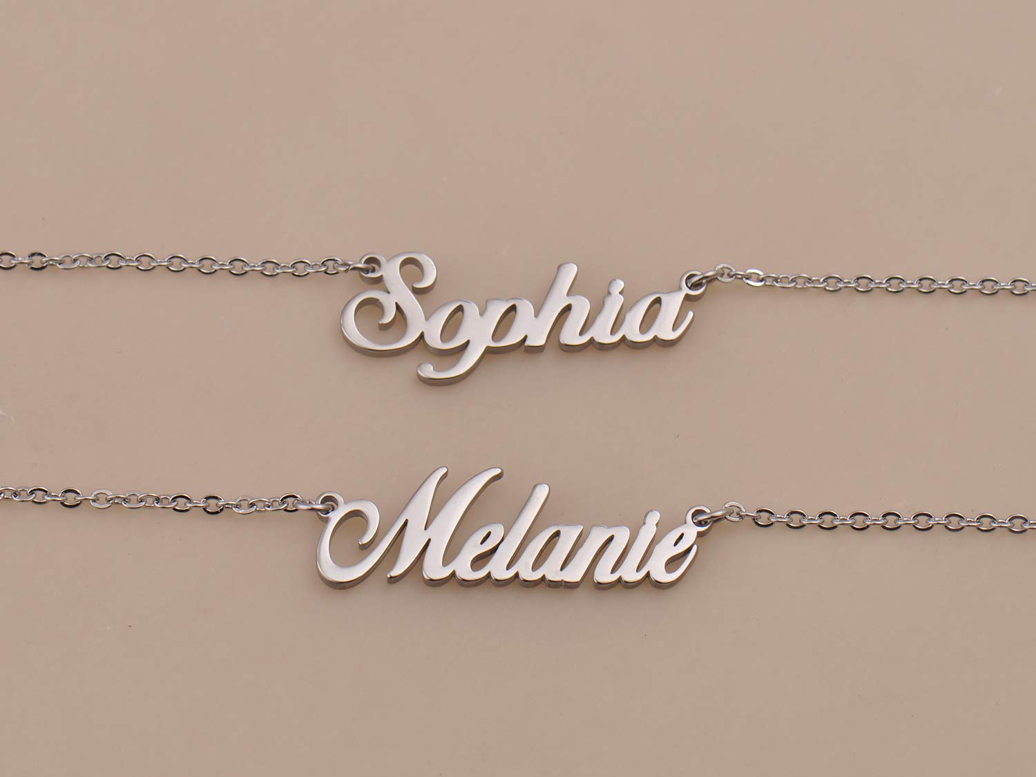 HUAN XUN Custom Letter Name Necklace Best Jewelry Gifts for Mother Torin