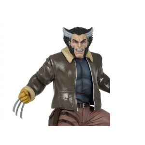 Diamond Select Toys Marvel Gallery: Days of Future Past Wolverine PVC Figure, Multicolor, 9 inches