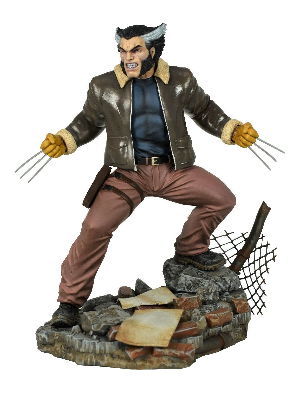 Diamond Select Toys Marvel Gallery: Days of Future Past Wolverine PVC Figure, Multicolor, 9 inches