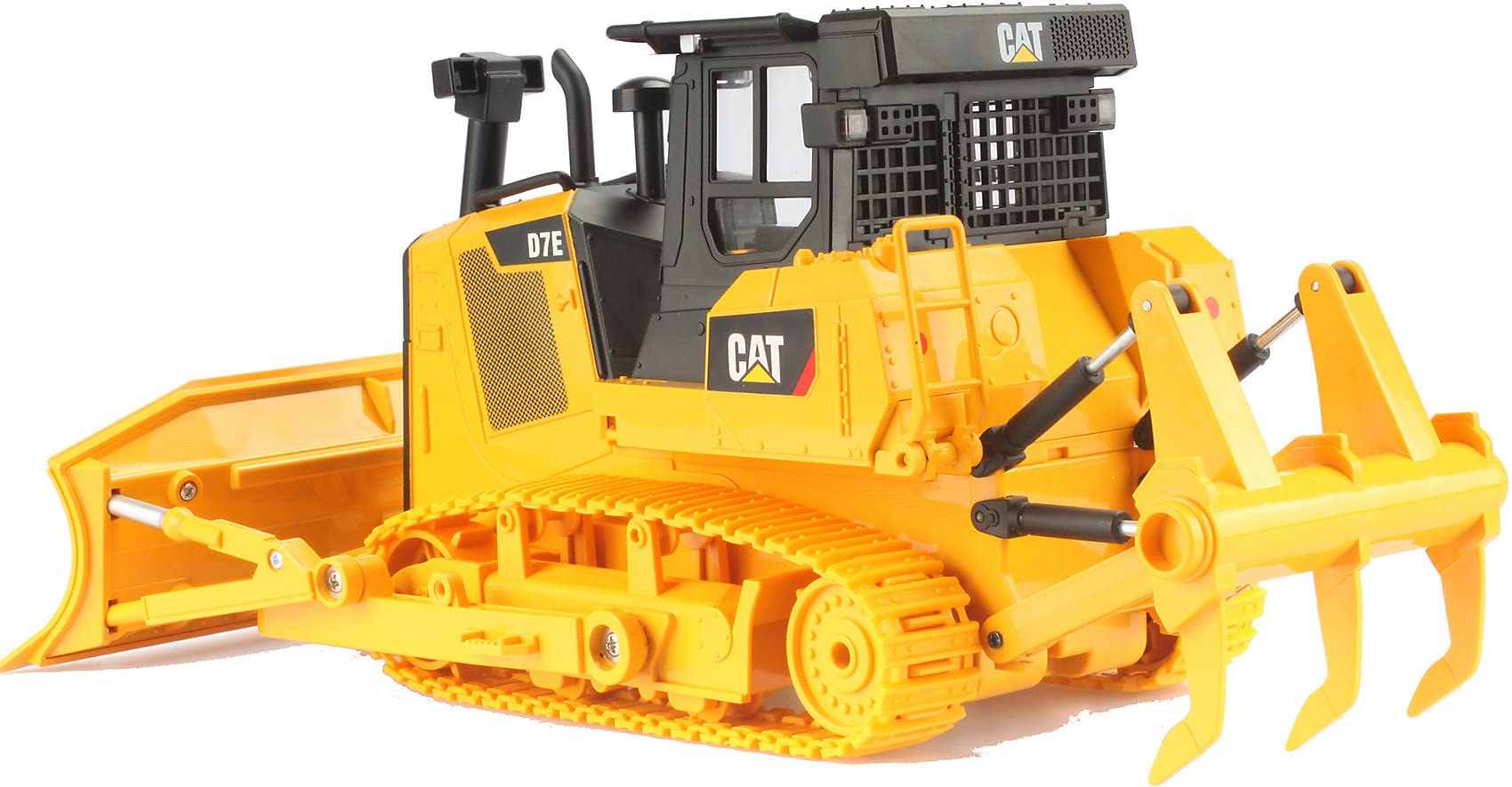 Diecast Masters RC Truck CAT D7E Track-Type Tractor | Fully Functional Radio Control Tractor Truck | 1:24 Scale Model Remote Control Caterpillar Trucks | CAT Yellow Diecast Model 25002