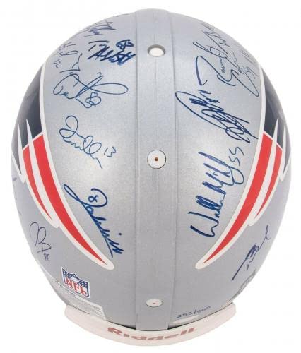 2004 New England Patriots Super Bowl Champs Team Signed Helmet Tom Brady Steiner - Autographed NFL Helmets