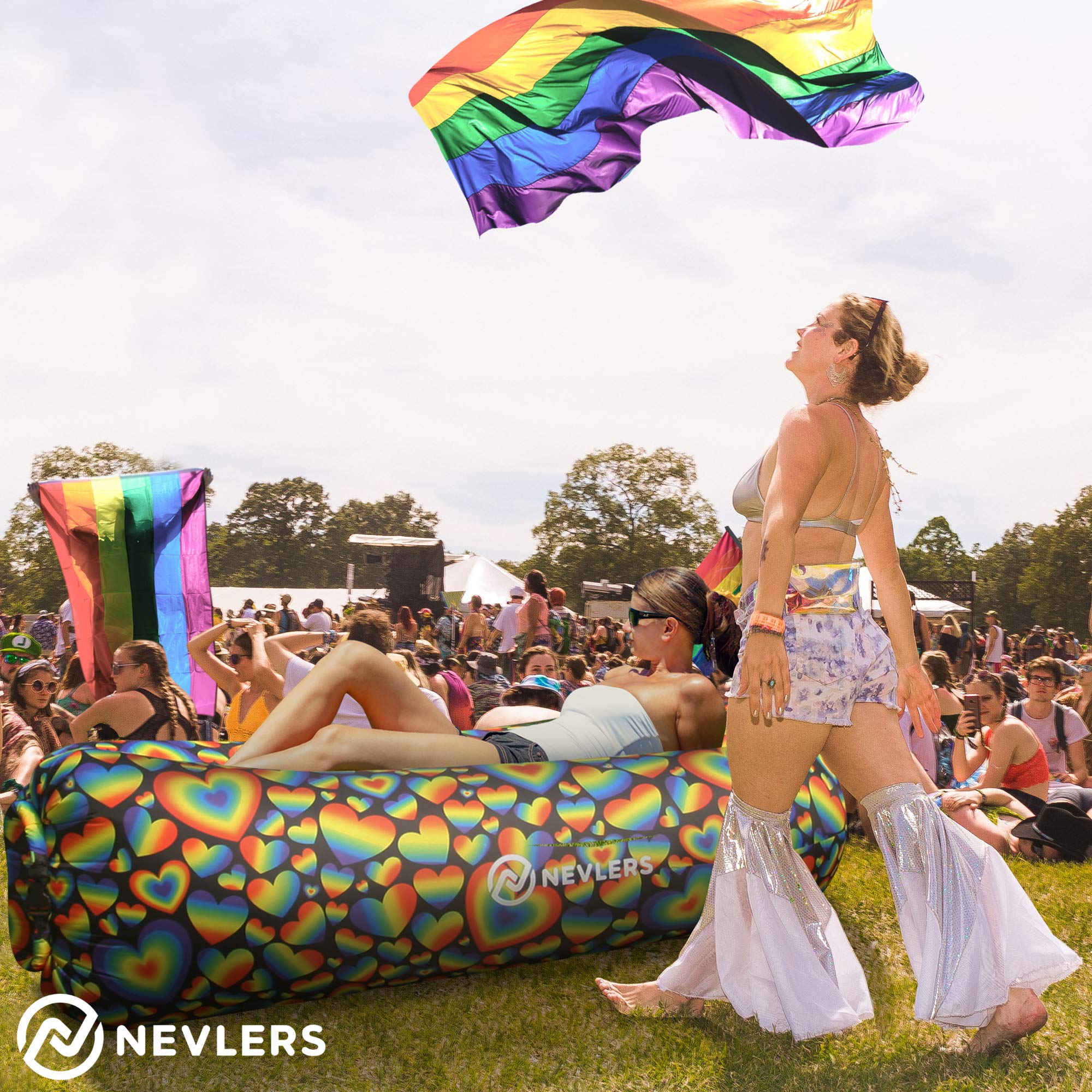 Nevlers Inflatable Lounger Air Sofa - Portable Inflatable Couch for Camping, Outdoor Movie Seating | Easy to Use Air Couch Inflatable Chair Camping Accessories - Rainbow Hearts Design Inflatable Sofa