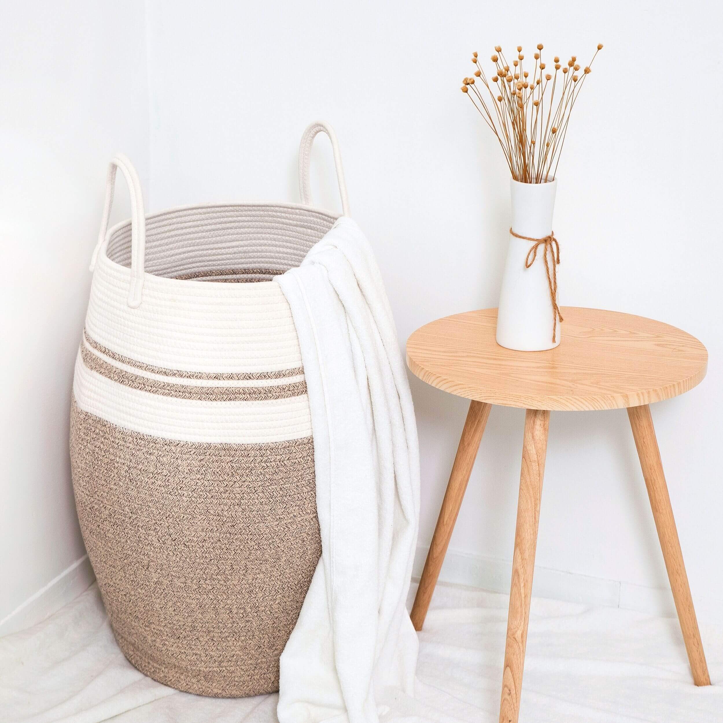 MINTWOOD Design Extra Large 25.6 Inches High Decorative Woven Cotton Rope Basket, Tall Laundry Hamper with Handles, Blanket Basket Living Room, Storage Baskets for Toys, Throws, Pillow, Towel, Brown