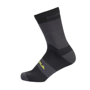 endura hummvee waterproof cycling socks ii black, small/medium