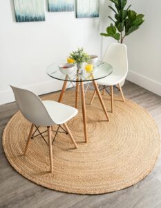 unique loom braided jute collection area rug - dhaka (5' 1" round, natural)