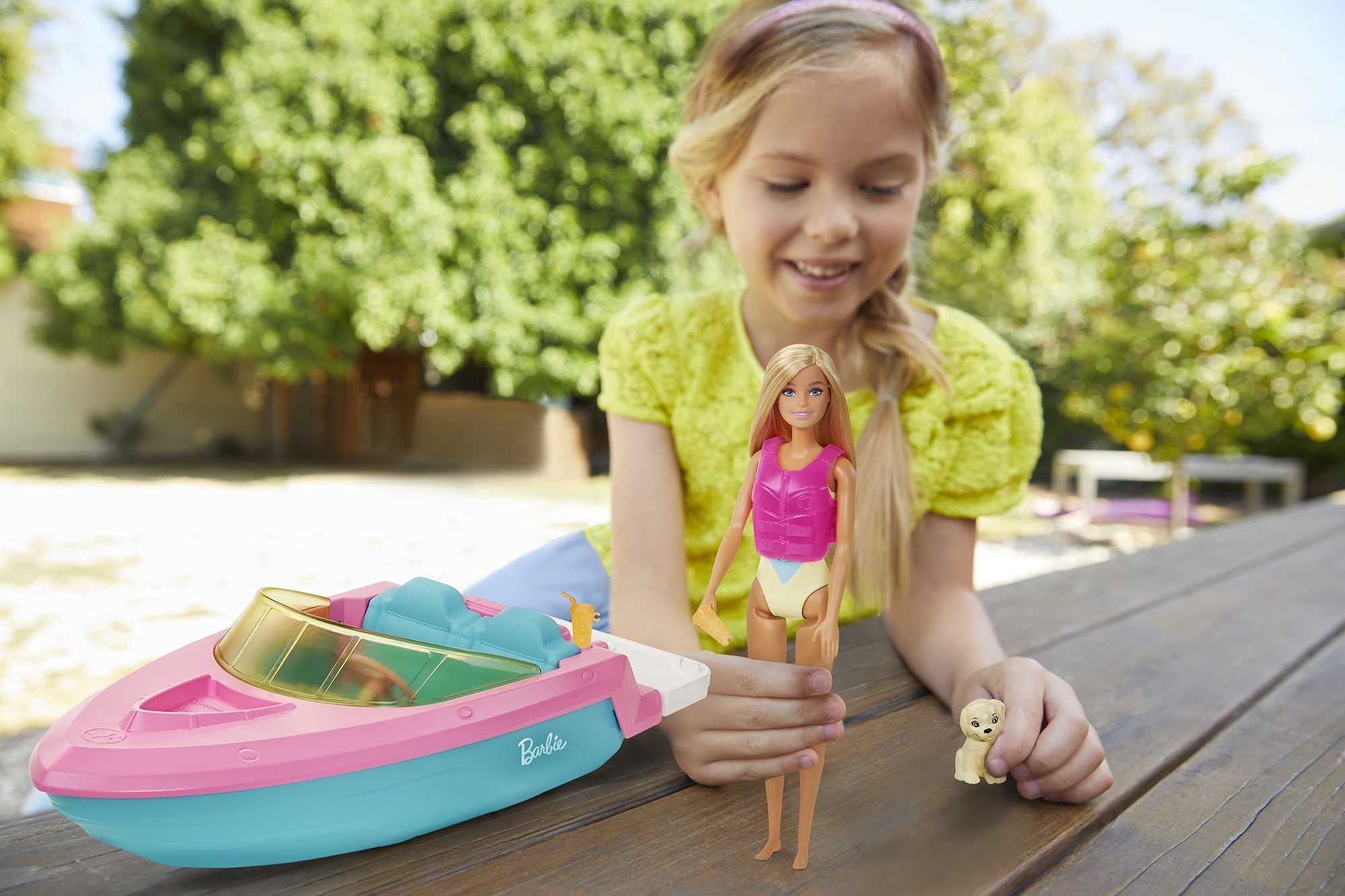 Barbie Toy Boat with Pet Puppy, Life Vest & Beverage Accessories, Fits 3 Dolls & Floats in Water