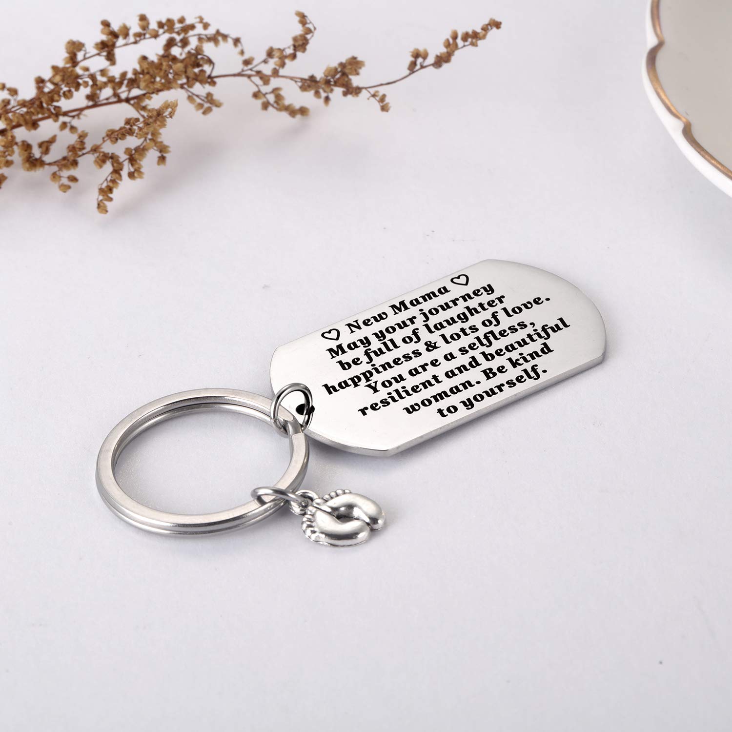 Ralukiia Pregnancy Announcement Gifts for First Time Mom to be New Mama Baby Footprints Keychain for Expecting Mommy Mother Day Baby Shower