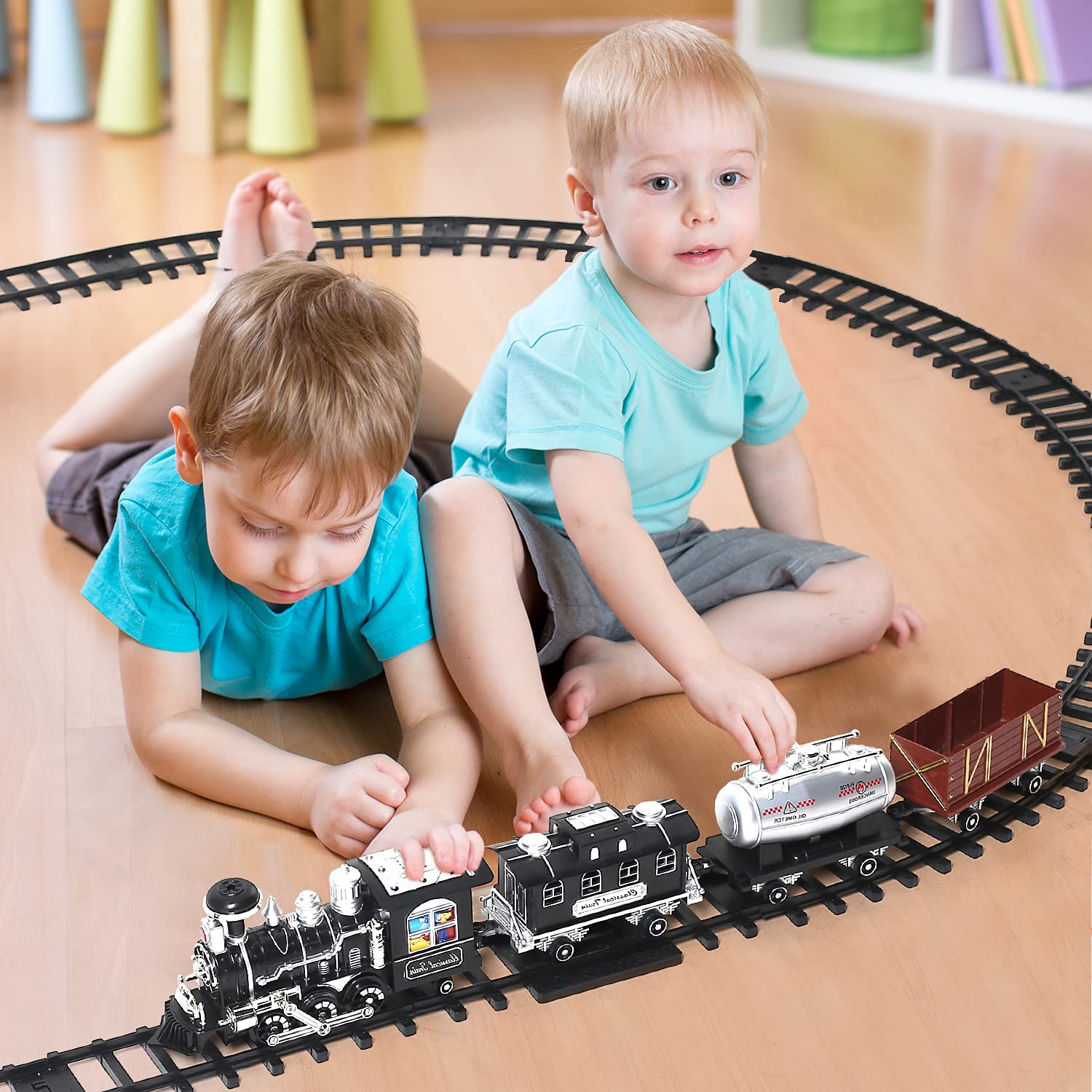 Remote Control Train Set with Smoke, Sound and Light, RC Train Toy Under Christmas Tree, Birthday Gift for Boys and Girls