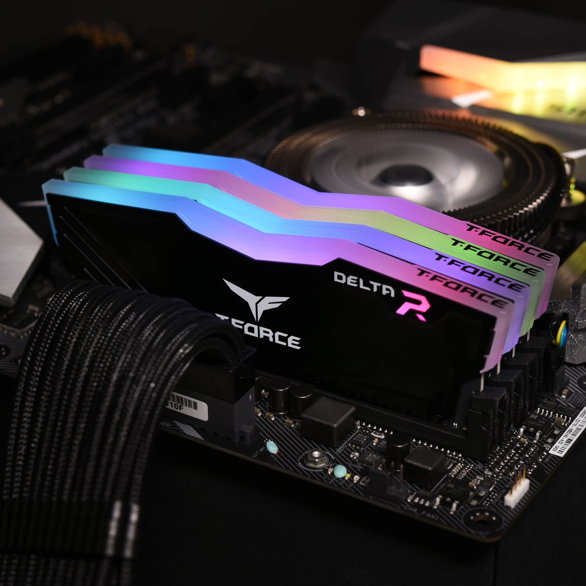 TEAMGROUP T-Force Delta RGB DDR4 32GB (2x16GB) 3600MHz (PC4-28800) CL18 Desktop Gaming Memory Module Ram Black - TF3D432G3600HC18JDC01