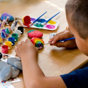 Dezzy's Workshop Rock Painting Kit for Kids - Arts & Crafts Supplies Set for Girls & Boys Ages 6-12 - Educational Art Supplies for Painting Rocks, Fun Toys & Games Ideas - Arts and Crafts for Kids