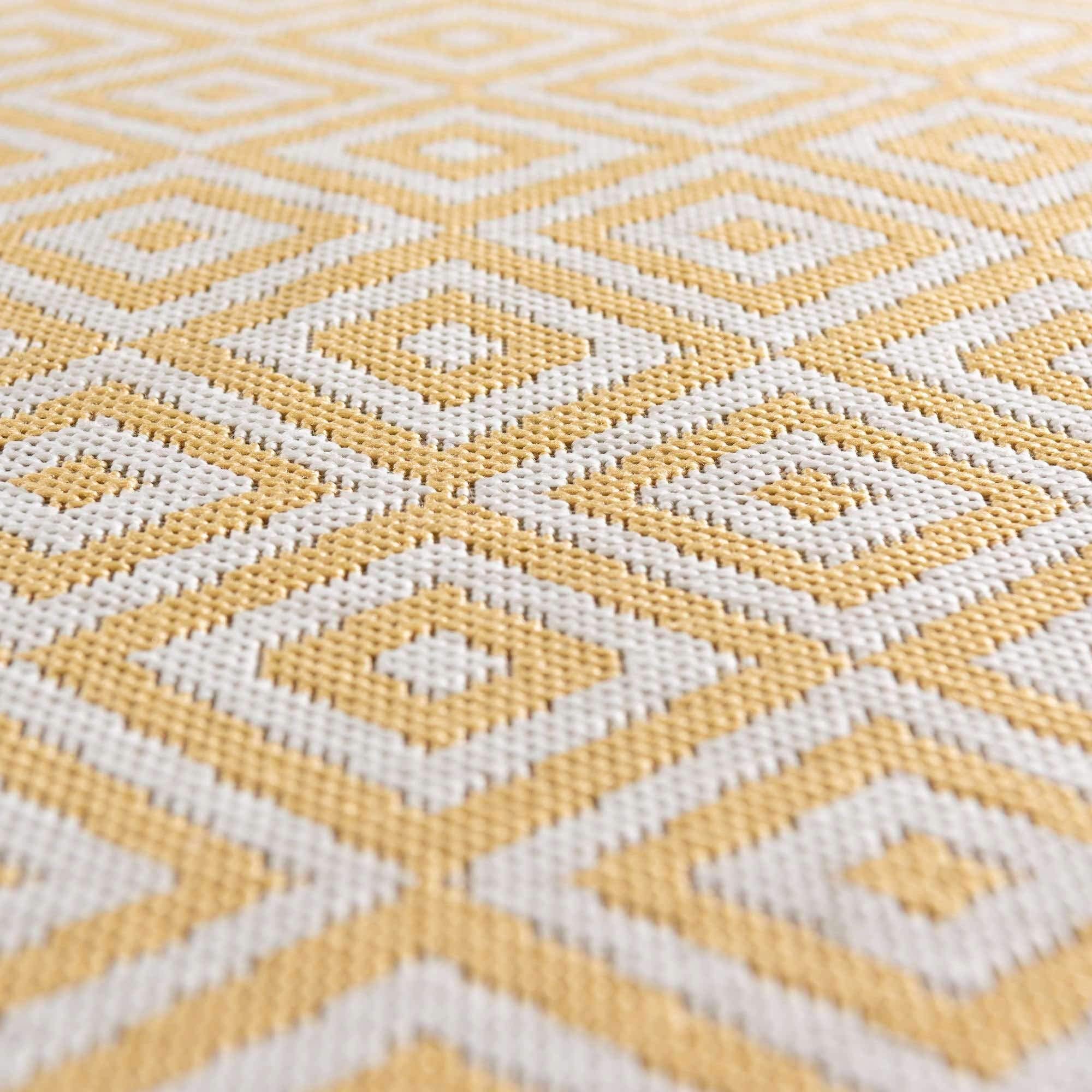 Unique Loom Jill Zarin Outdoor Collection Area Rug - Costa Rica (2' x 3' 1'' Rectangle, Yellow Ivory/ Ivory)