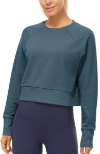 icyzone cropped crewneck sweatshirt for women, casual long sleeve pullover tops for spring fall winter (medium, dusty blue)