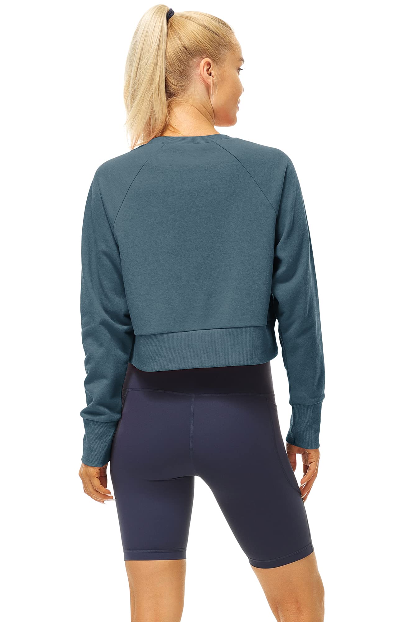 icyzone Cropped Crewneck Sweatshirt for Women, Casual Long Sleeve Pullover Tops for Spring Fall Winter (Medium, Dusty Blue)