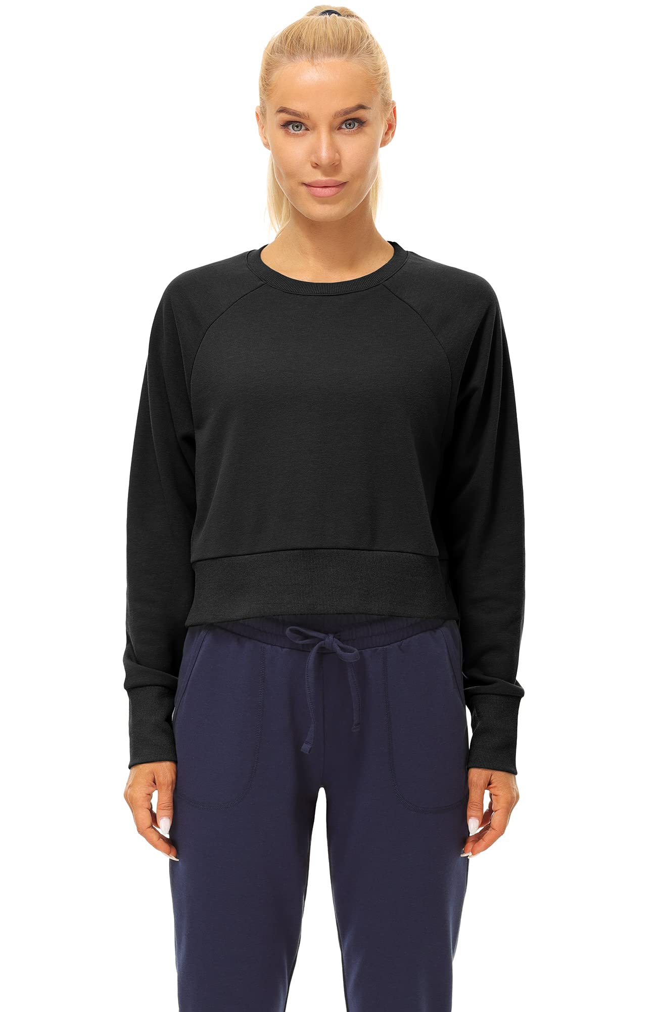 icyzone Cropped Crewneck Sweatshirt for Women, Casual Long Sleeve Pullover Tops for Spring Fall Winter (Medium, Black)