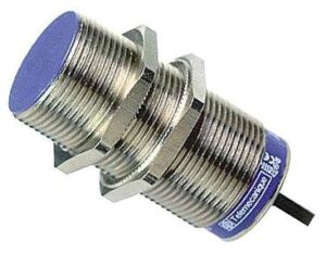 telemecanique sensors - xs630b1pal2 - inductive proximity sensor, osisense xs 630 series, 15 mm, pnp, no, 2m cable, 12-48v