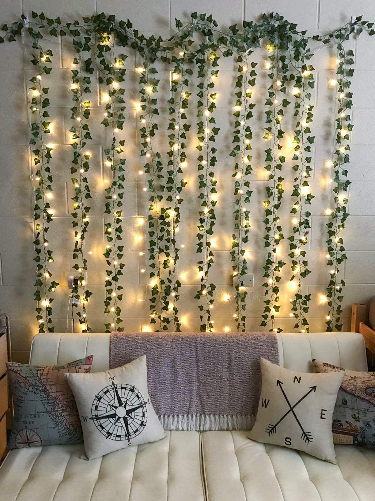 DearHouse 85Ft 12 Strands Artificial Ivy Garland Vine Hanging Garland Fake Leaf Plants with 90 LED String Light, Hanging for Home Kitchen Garden Office Wedding Wall Decor, Light Green