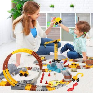 226pcs Construction Themed Race Tracks Set, Flexible Trains Tracks with 2 Race Trucks, Toy Cars Set for 3 4 5 6 7 Years Old Child Kids Boys and Girls, Road Race Playset for Christmas Birthday Gift