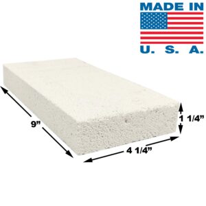 Lynn Manufacturing Insulating Fire Brick, Heat Insulation Block, Low Thermal Conductivity, 1.25" x 4.5" x 9" Split, Single Pack, 2300-F Rated, for Kilns, Forges, Furnaces, Soldering, 3143P