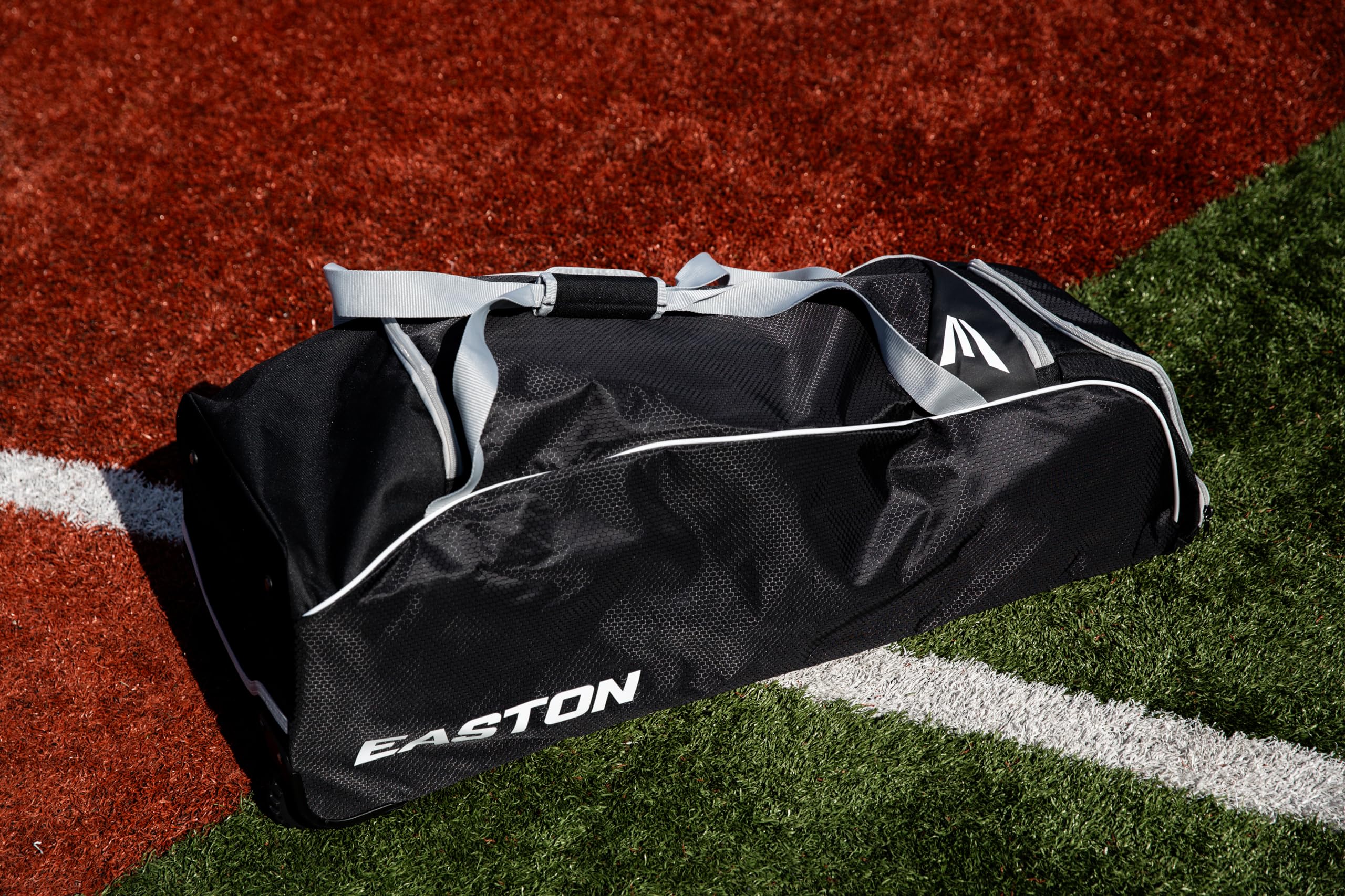 Easton | OCTANE Bat and Equipment Wheeled Bag | Red