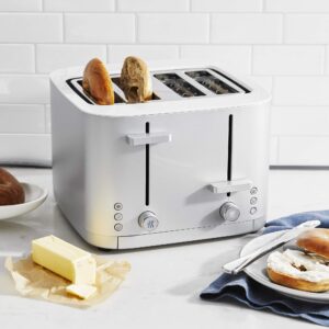 ZWILLING Enfinigy 4 Slice Toaster with Extra Wide 1.5" Slots for Bagels, 7 Toast Settings, Even Toasting, Reheat, Cancel, Defrost, Silver